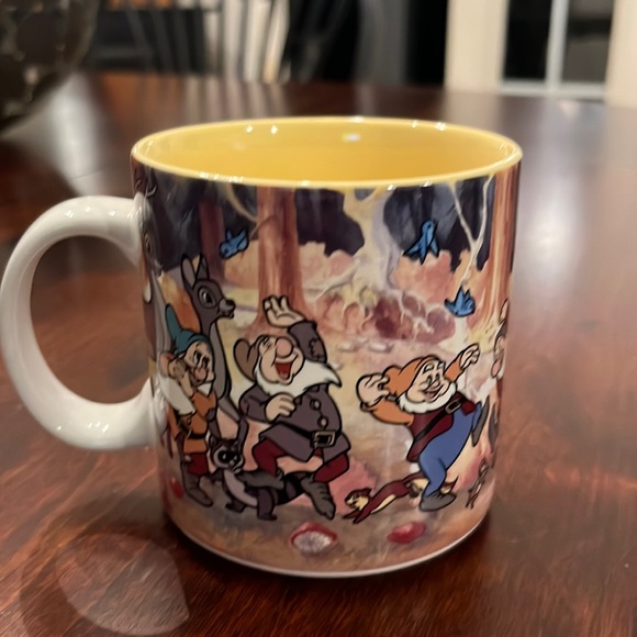 Disney | Dining | Disneys Snow White And The Seven Dwarfs Coffee Mug ...